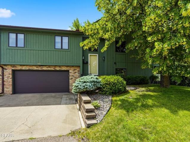 725 40th Ave S Unit 101, Grand Forks, ND 58201