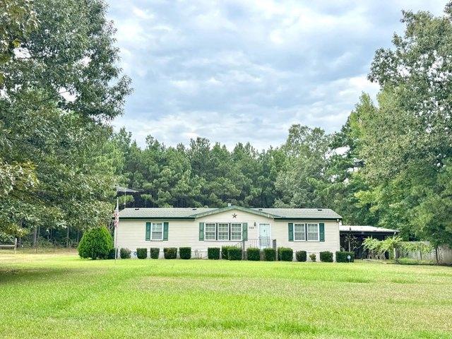 725 County Road 2359, Marietta, TX 75566