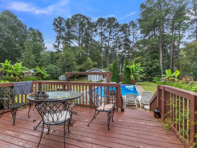725 Colonial Drive