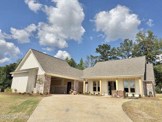 725 Celadon St, Brandon, MS 39042