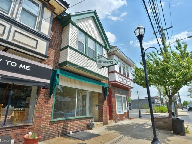 725 Church Ln, Lansdowne, PA 19050