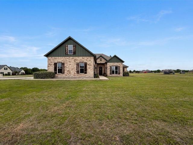725 Cheyenne Trl, Trenton, TX 75490