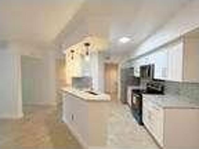 725 Crest Pines Dr #417, Orlando, FL 32828