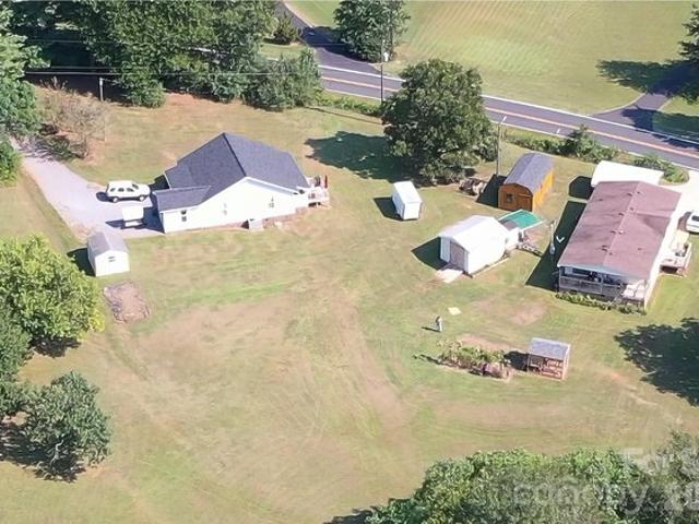 725 and 727 Ed Hamrick Rd, Shelby, NC 28150