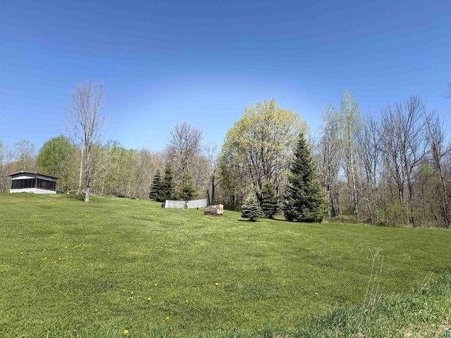 725 Aj Sullivan Dr, Mellen, WI 54546