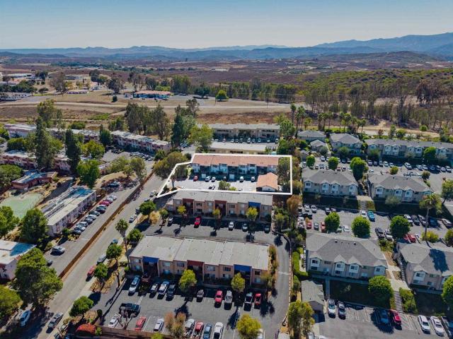 725 Alturas Lane