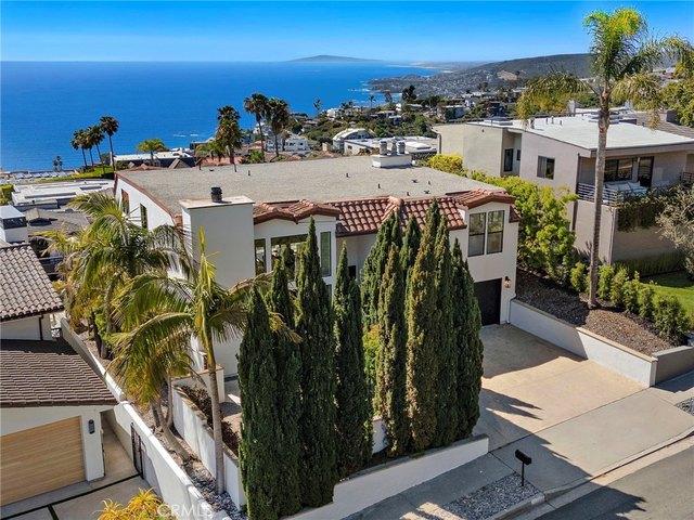 725 Balboa Ave, Laguna Beach, CA 92651