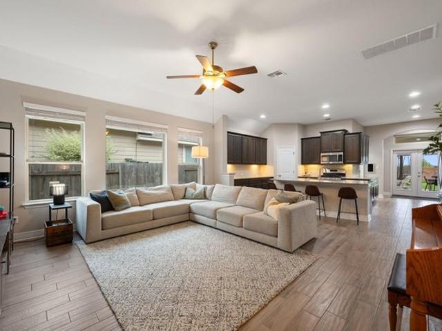 725 Blue Agave Ln, Georgetown, TX 78626