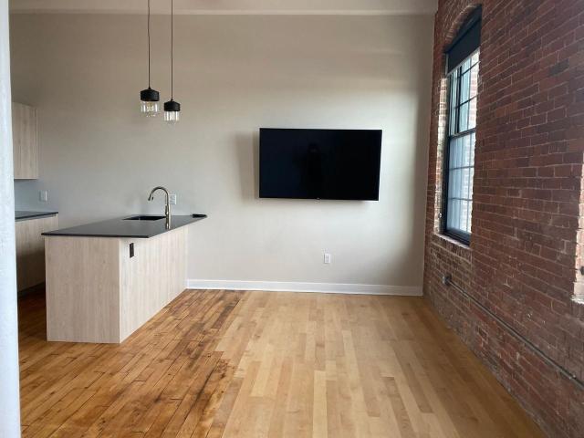 725 Branch Ave 1 Bedroom Apartment for Rent at 725 Branch Ave, Providence, RI 02904 Wanskuck