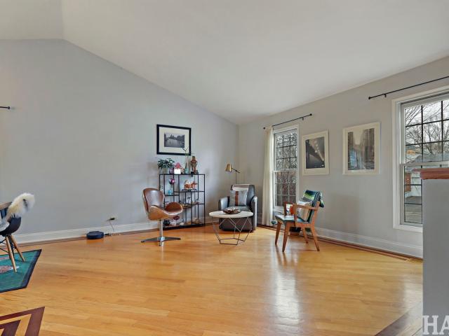 725 Buffalo Circle
