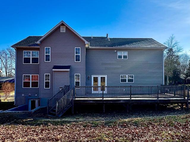 725 Gleneagles Dr, Fort Washington, MD 20744 | MLS #MDPG2186 | Compass