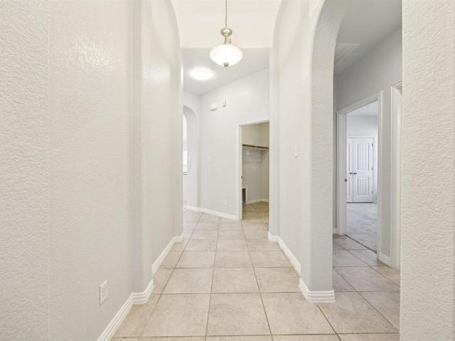 725 Gray Washington Dr, Saginaw, TX 76179 | MLS #21154