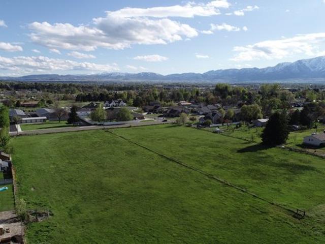725 E 600 S Unit 15, River Heights, UT 84321