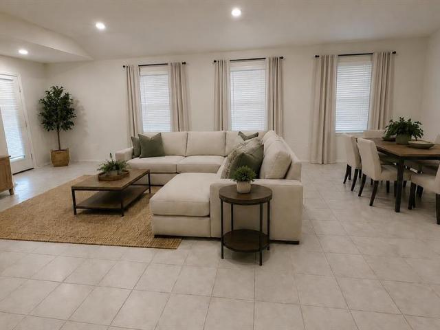 725 Emerald Drive