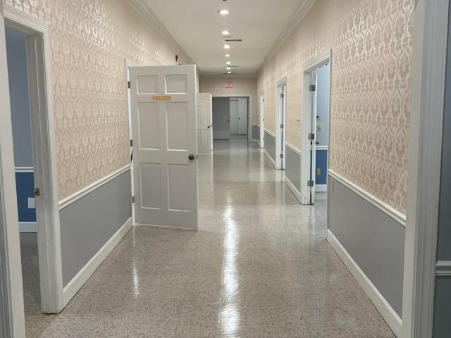 725 Edgefield Road