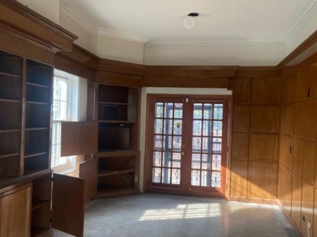 725 Elizabeth Ave # 2