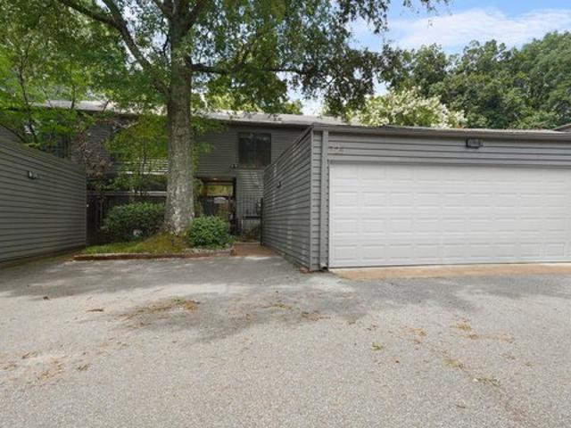 725 Eventide Dr Unit 34, Memphis, TN 38120