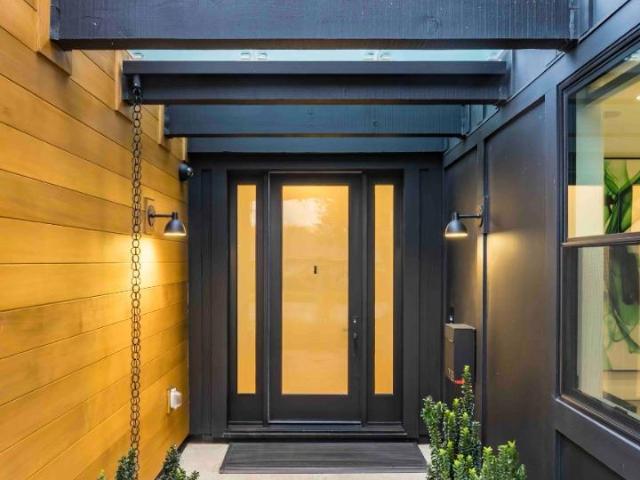 725 Evergreen Street