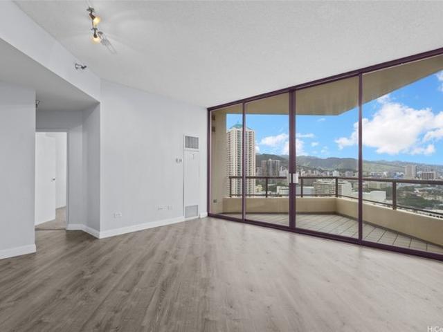 725 Kapiolani Blvd Apt 2306, Honolulu, HI 96813