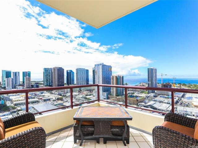 725 Kapiolani Blvd, Unit 2601, Honolulu, HI 96813 | MLS #202521 | Compass
