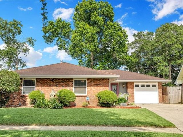 725 Hermes Pl, Terrytown, LA 70056