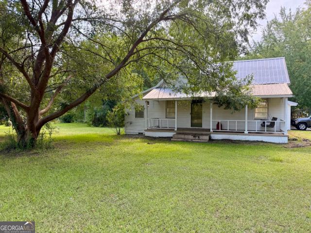 725 James Currie Road