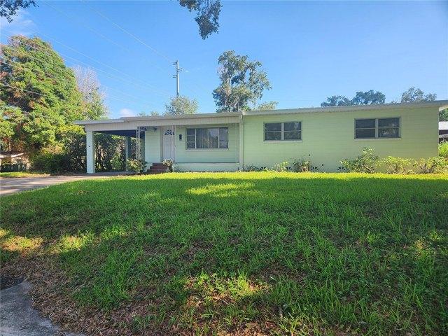 725 Louise Dr, Lakeland, FL 33803