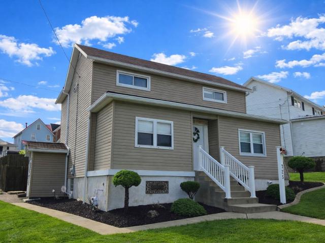725 Longfellow