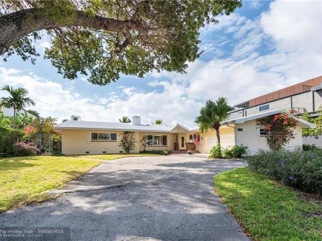 725 Middle River Dr, Fort Lauderdale, FL 33304