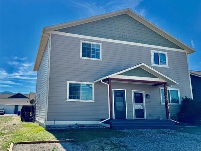 725 N 11th St, Livingston, MT 59047