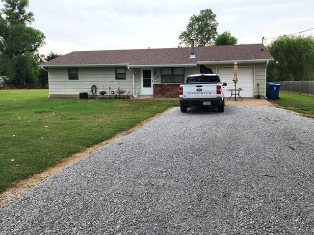 725 N Grant St, Oronogo, MO 64855