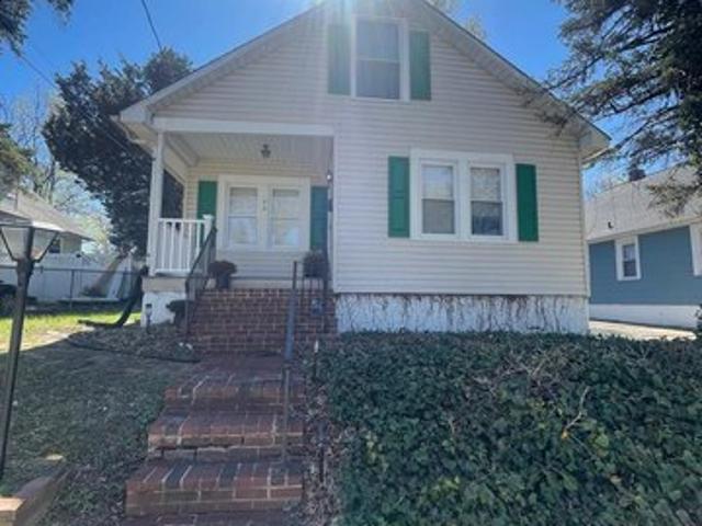 725 Newton Ave, Barrington, NJ 08007