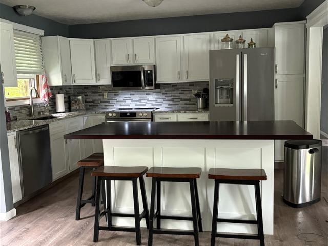 725 Niagara Trl