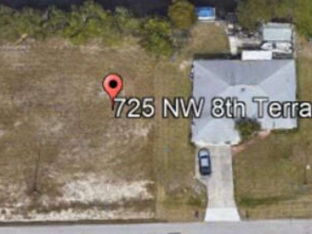 725 NW 8th Ter, Cape Coral, FL 33993 | MLS #R10841