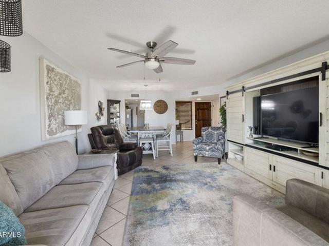 725 S Arrowwood Way, Mesa, AZ 85208