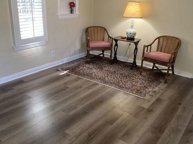 725 S Lorraine Boulevard 1/2