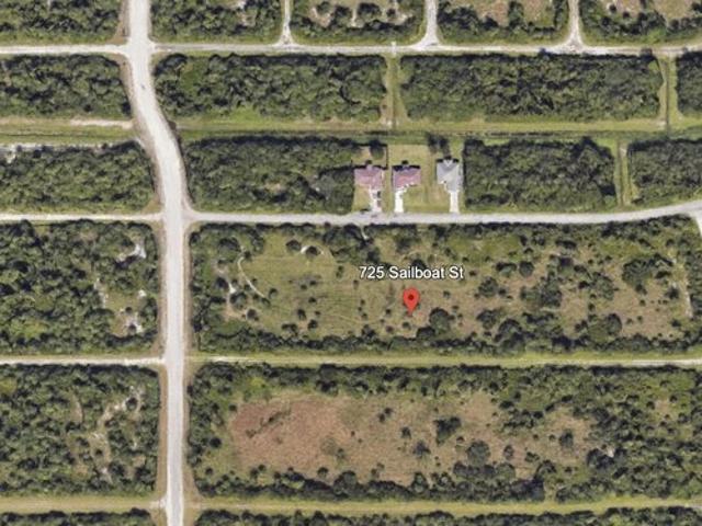 725 Sailboat St SW, Palm Bay, FL 32908