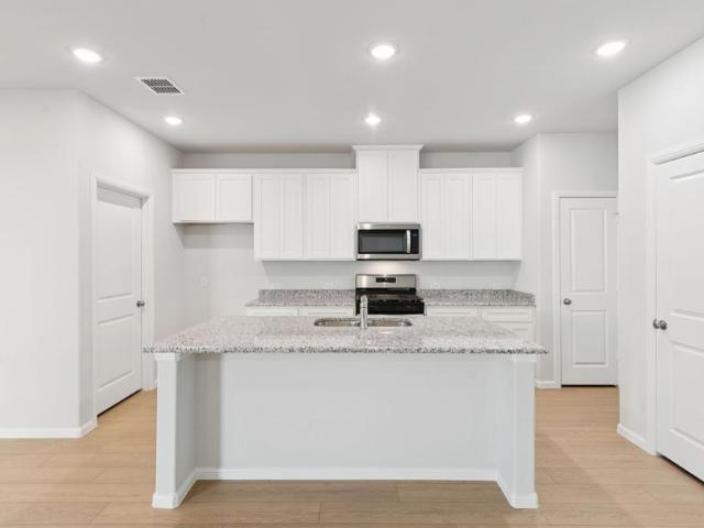 725 Santa Lucia Drive