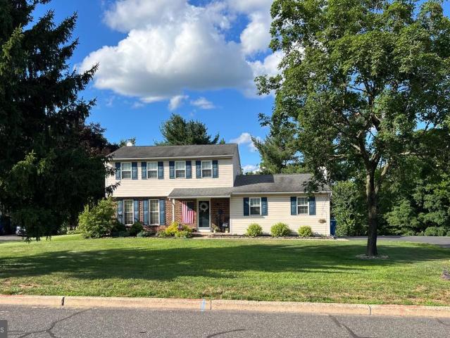 725 Scenic Drive