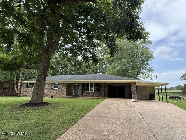 725 Scenic Hills Dr, Newbern, TN 38059