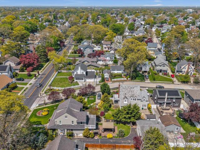 725 Scranton Ave, East Rockaway, NY 11518 | MLS #992063