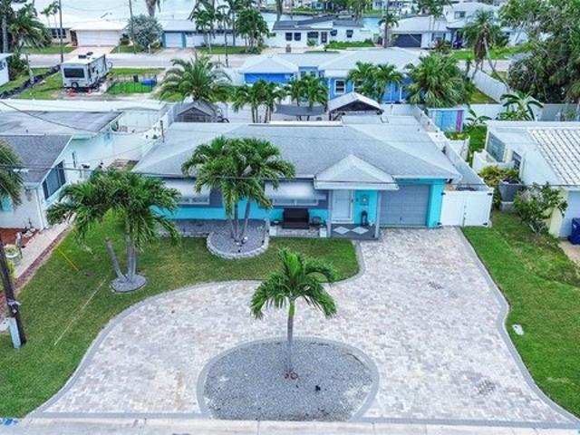 725 Sunset Cove, Madeira Beach, FL 33708