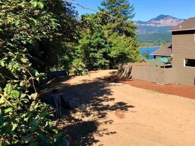 725 SW Moody Ave, Cascade Locks, OR 97014