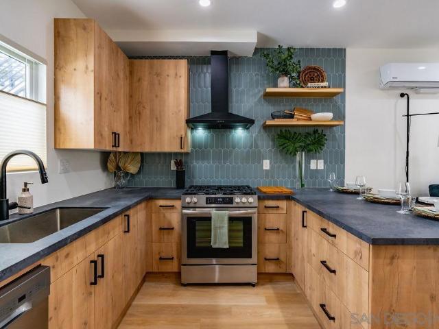725 Pennsylvania Ave 727 1