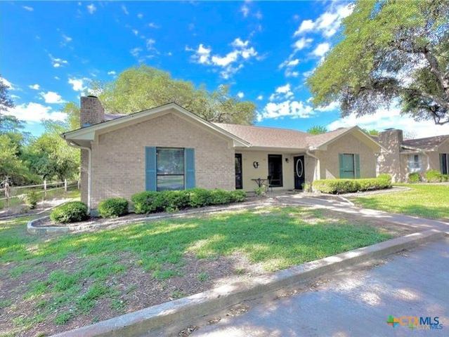725 Royal St Units 725 & 727, Salado, TX 76571