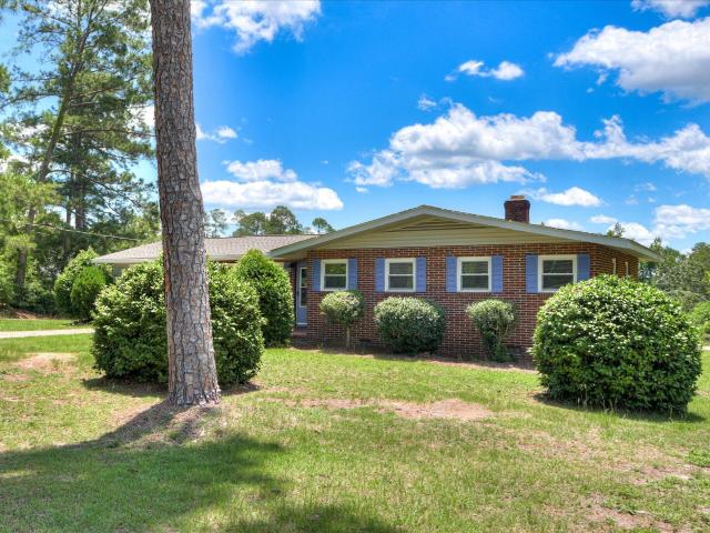 725 Riverview Drive