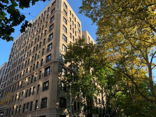 725 Riverside Drive, Unit 4D