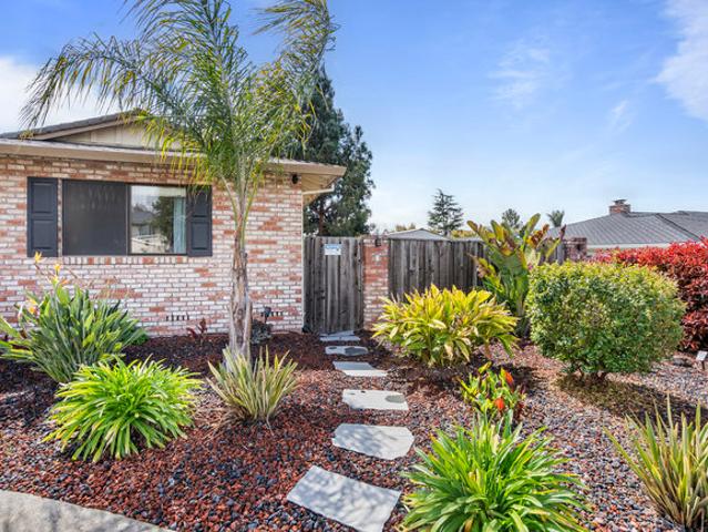 725 Ridgemark Drive, Hollister, US, CA