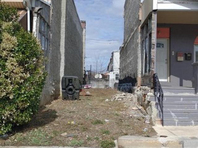 725 W Erie Ave, Philadelphia, PA 19140