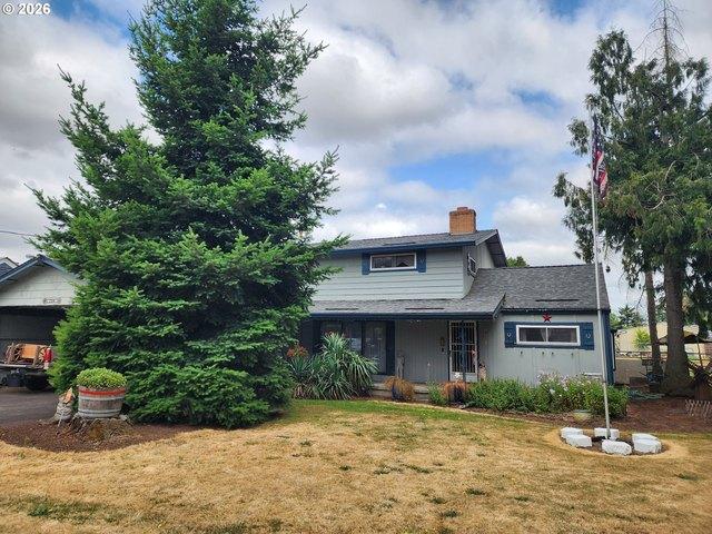 725 W Main St, Molalla, OR 97038